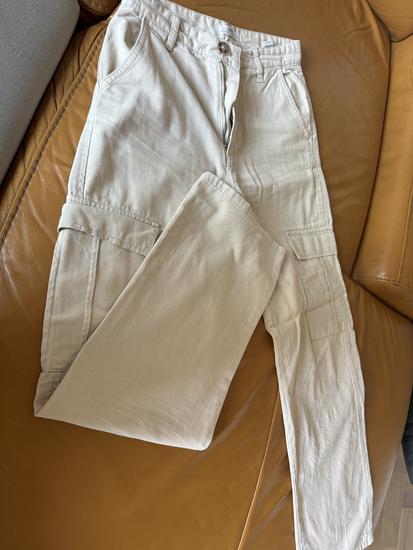 Stradivarius cargo pantalone