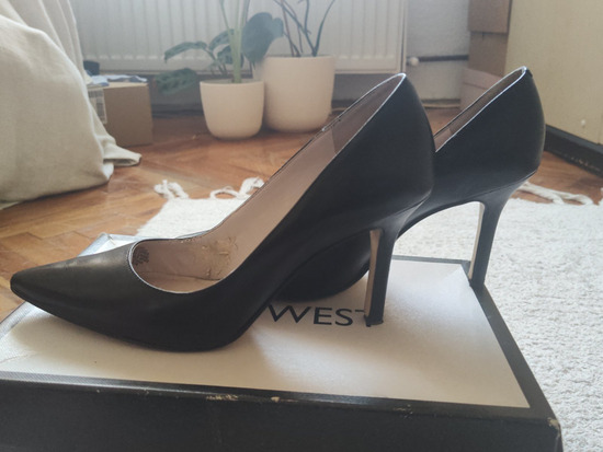 Nine west kozne salonke