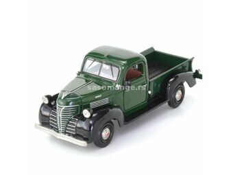 Metalni auto 1:24 1941 PLYMOUTH TRUCK