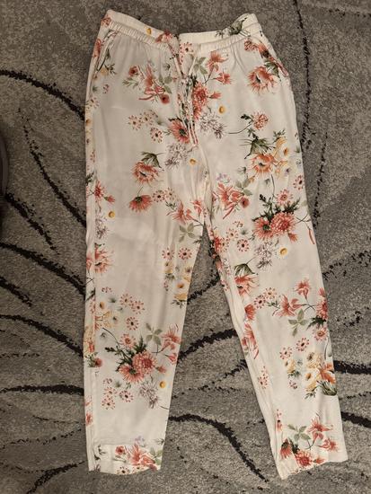 Zara pantalone