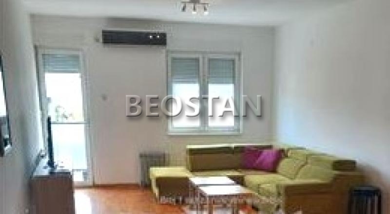 Novi Beograd - Novi merkator #59359 700 €