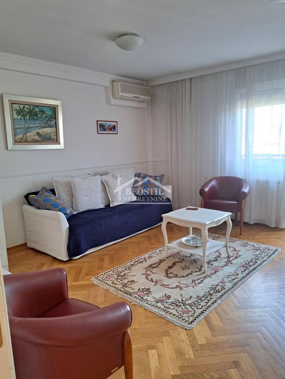 Stari Grad - Centar - 1.0 ID#23428 650 €