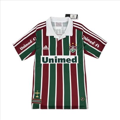 Fluminense 2010 domaći dres