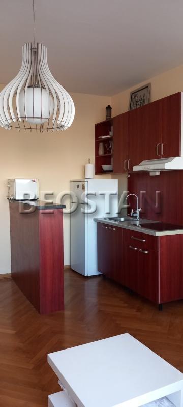 Dvosoban stan za izdavanje, 40m2, 600€