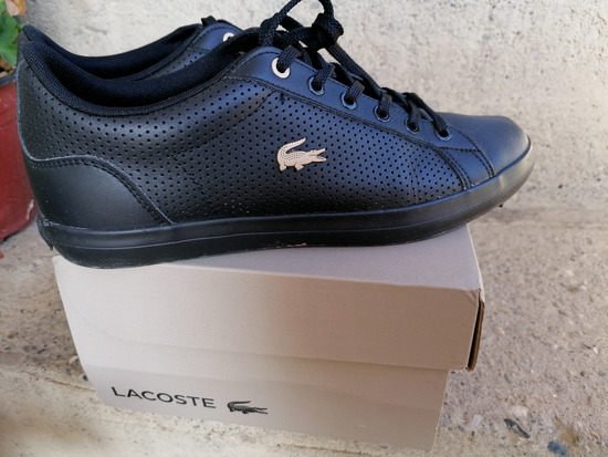 Lacoste 39