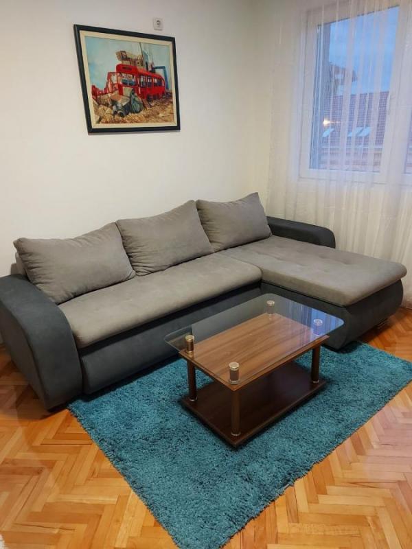 Dvosoban stan za izdavanje, 48m2, 370€