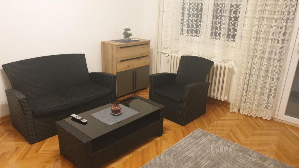 Jednoiposoban stan za izdavanje, 55m2, 380€