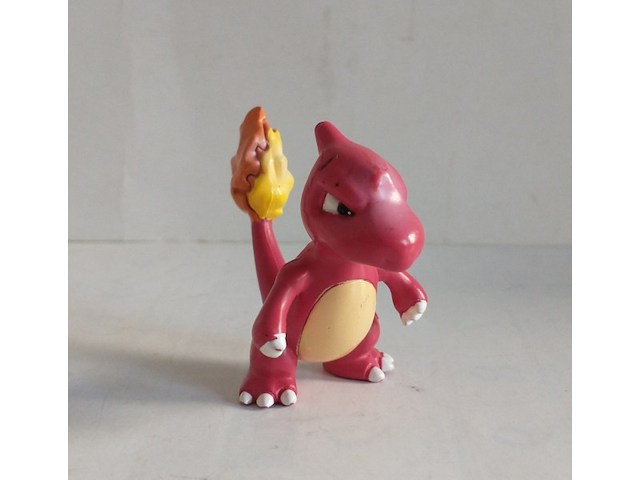 figura Tomy POKEMON - CHARMELEON - PIKACHU