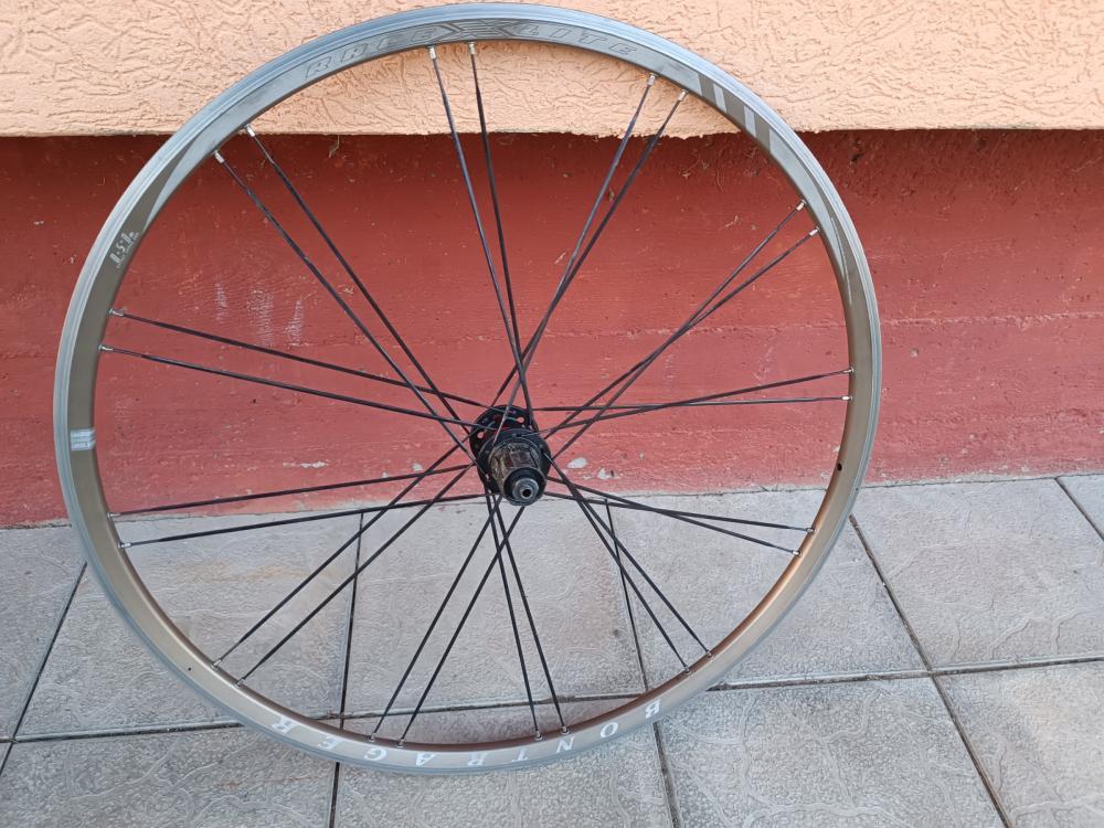 Bontrager zadnji tocak 700c 28''