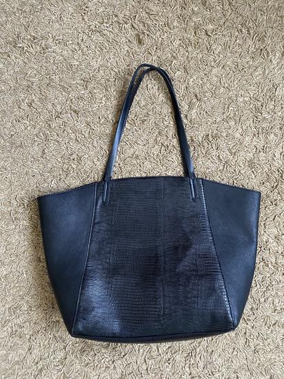 Zara shopper torba sa neseserom