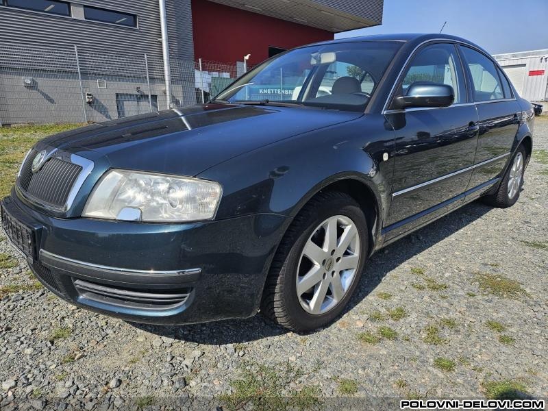 Skoda Superb 2.0 Benzin Kompletan Auto U Delovima