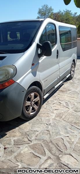 Renault Trafik Kompletan Auto U Delovima