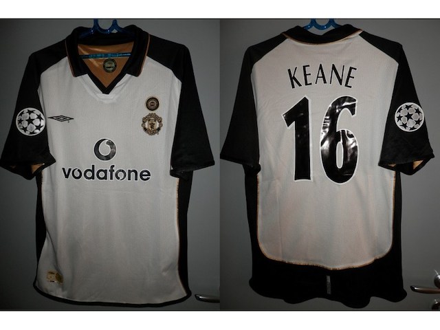 Manchester United dres 2001-02 Roy Keane 16