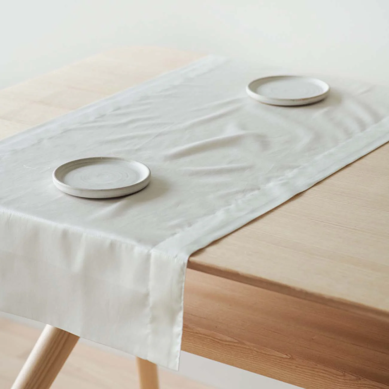 EGYPTIAN COTTON TABLE RUNNER