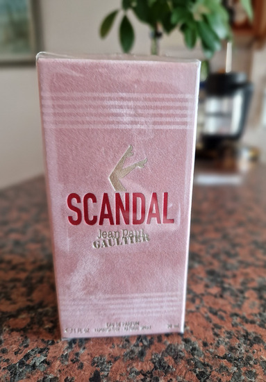 Nov JPG Scandal parfem, 30 ml