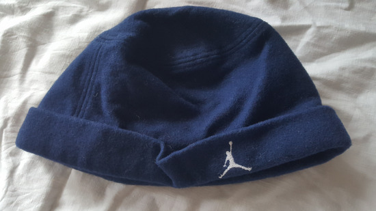 Nova original Jordan plava vunena kapa