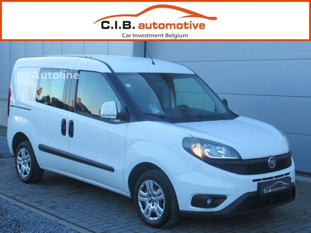 FIAT Doblo 1.6 M-Jet / Navi / Airco / PDC / Cruise Control / ... minibus furgon