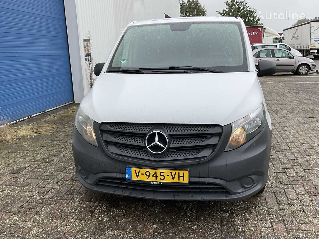 Prodaje se Mercedes-Benz Vito minibus furgon na aukciji