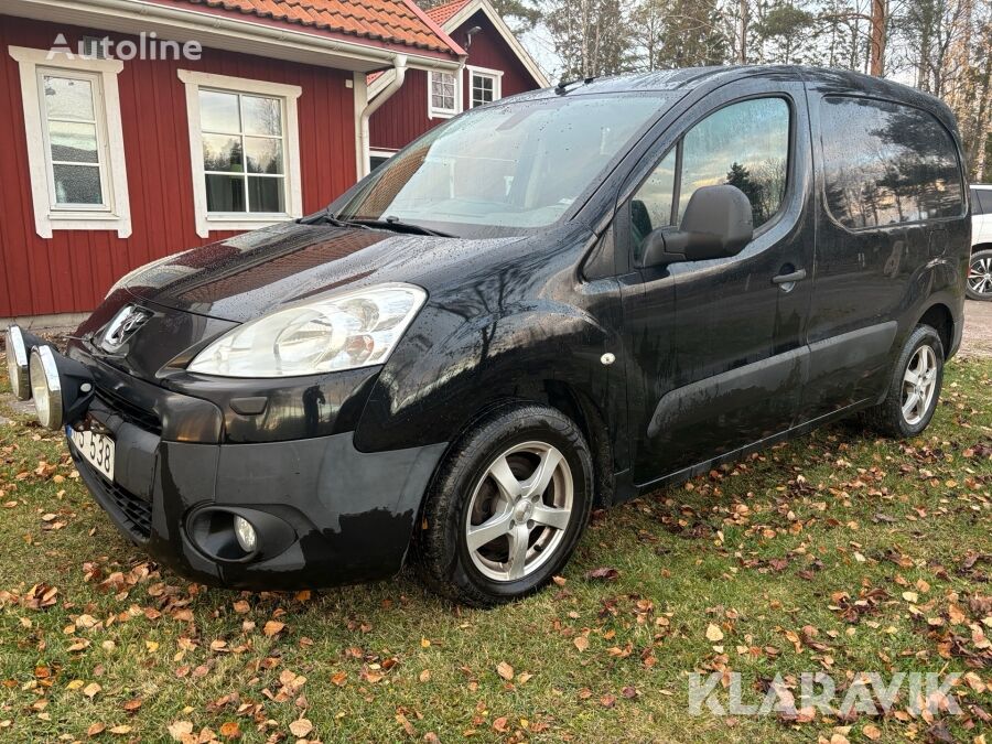 Prodaje se Peugeot Partner laki furgon na aukciji