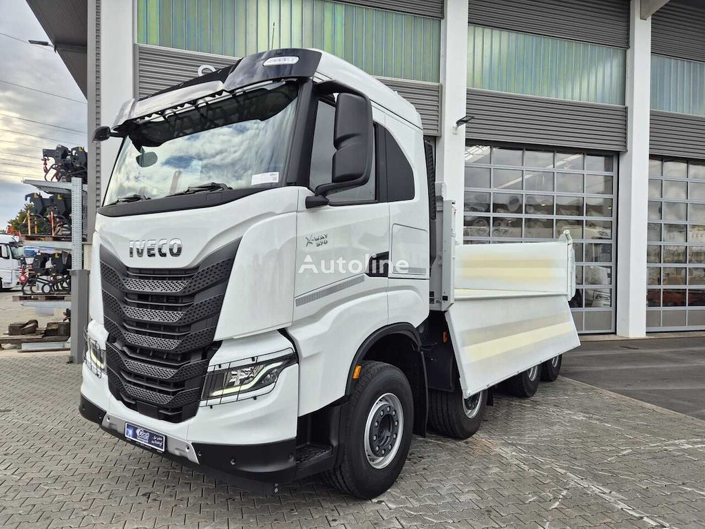 IVECO X-Way AS360X57Z HR ON+ 8x4 MeillerBordmatik Bett kiper