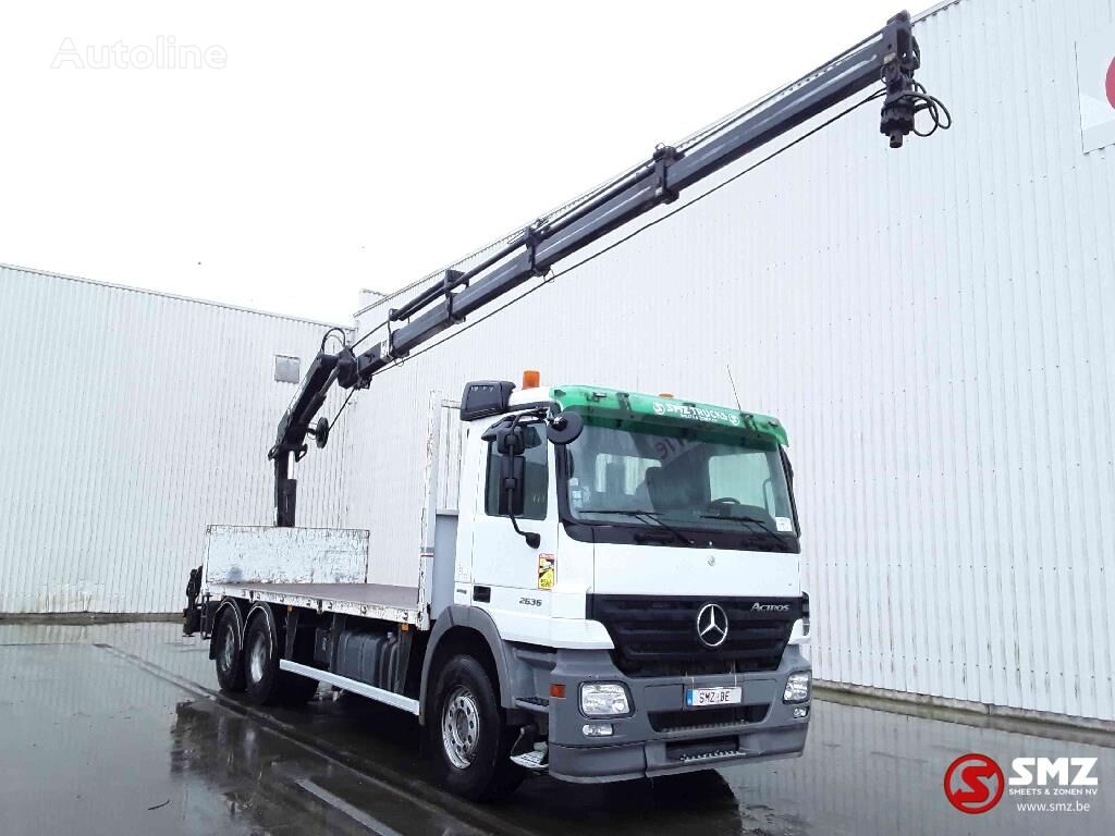 Mercedes-Benz Actros 2636 Hiab 200÷4+remote kamion s ravnom platformom