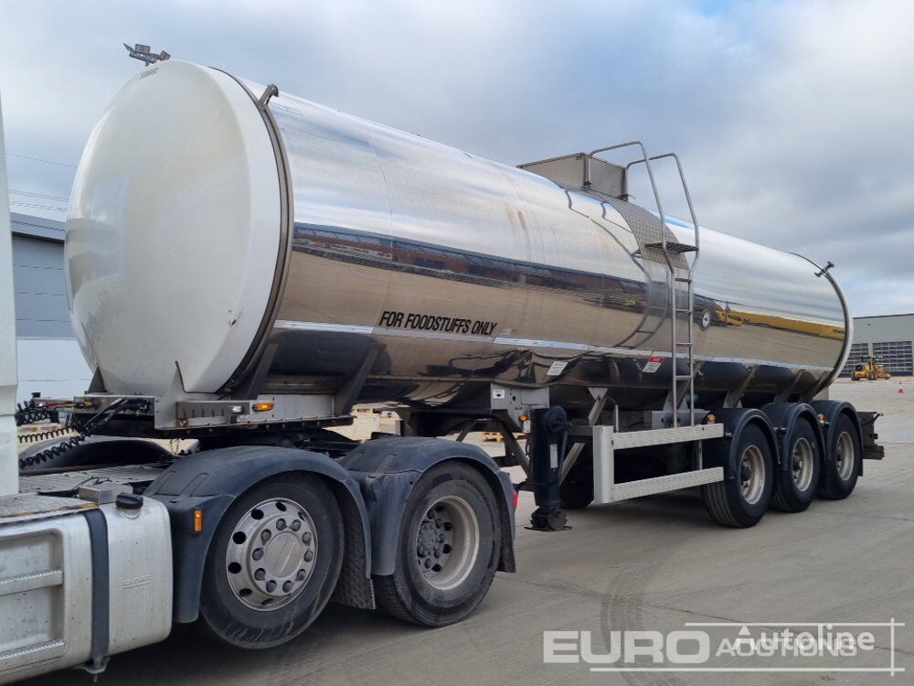 Prodaje se Crossland 2015 Crossland Tri Axle Tanker Trailer poluprikolicu autocisternu na aukciji