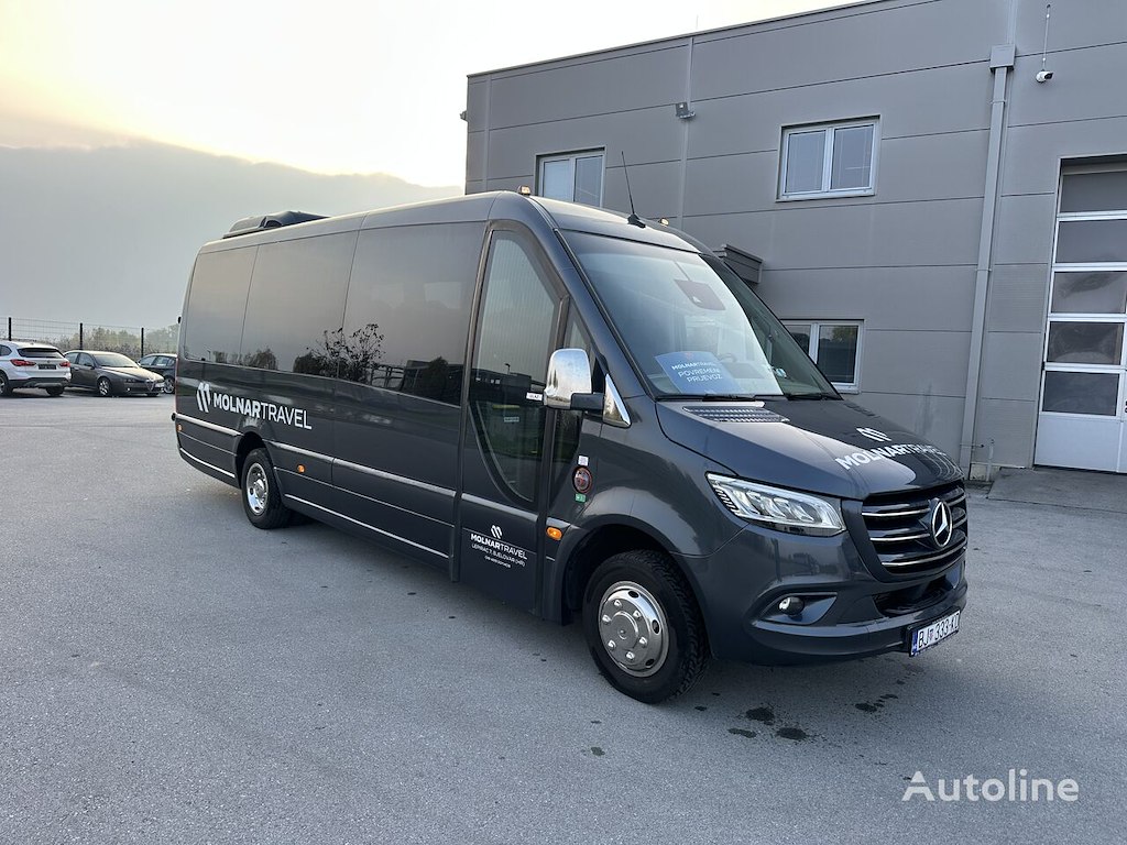 Novi Mercedes-Benz Sprinter 519 putnički minibus