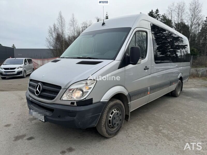 Mercedes-Benz Sprinter 519 16 seater minibus w/ wheelchair ramp. WATCH VIDEO putnički minibus