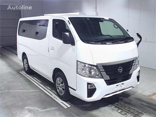 Nissan CARAVAN WAGON putnički minibus