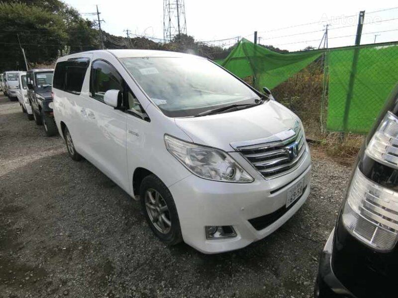 Toyota ALPHARD minivan