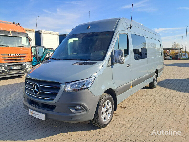 Mercedes-Benz SPRINTER 319 CDI 8+1 LOCURI MOTOR DEFECT kombi minibus