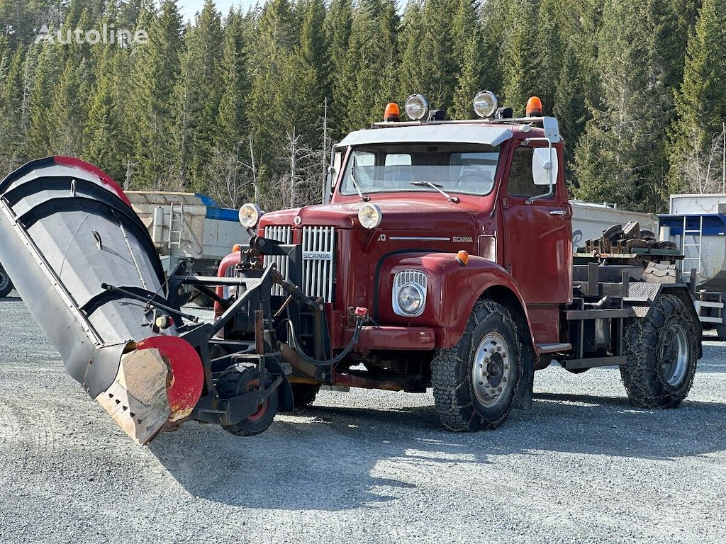 Prodaje se Scania 80 Brøytebil masinu za ciscenje snijega na aukciji