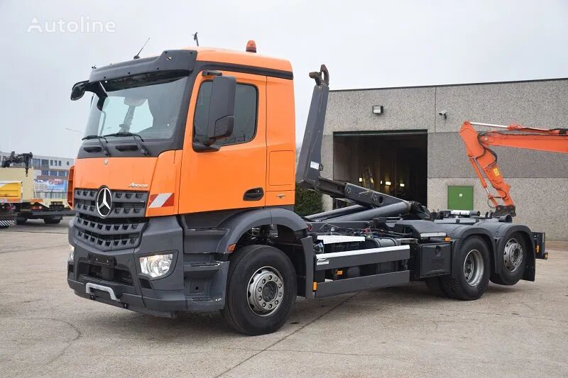 Mercedes-Benz Arocs 2643 kamion rol kiper