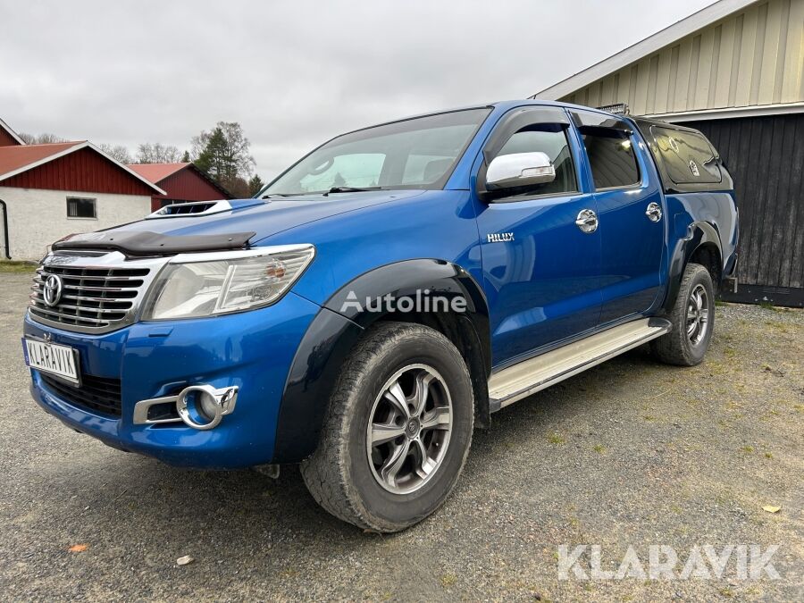 Prodaje se Toyota Hilux pikap na aukciji