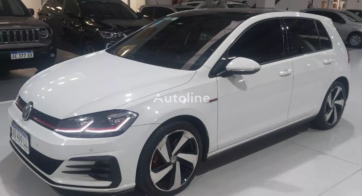 Volkswagen Golf hečbek