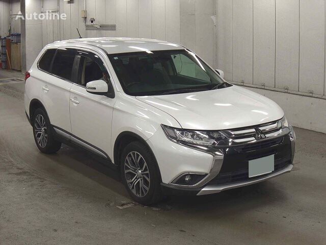 Mitsubishi OUTLANDER krosover