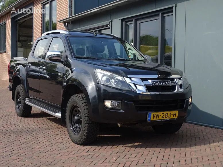 Isuzu D-MAX DUBBEL CABINE BE Trekker LEER Volll pikap