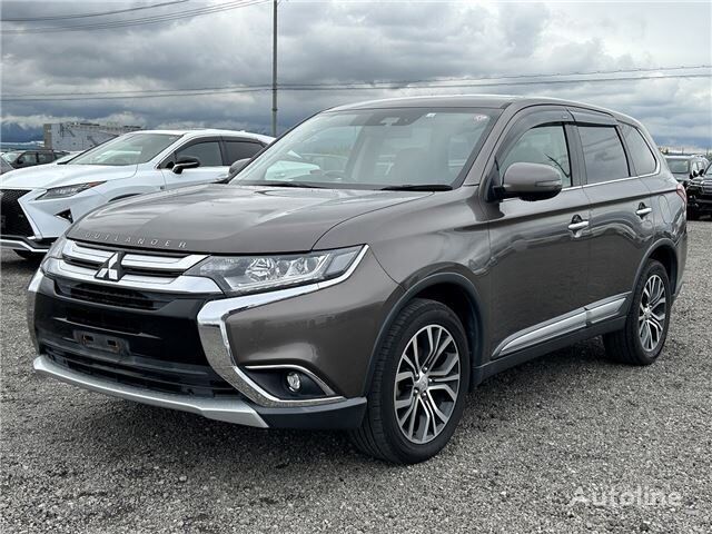 Mitsubishi OUTLANDER krosover