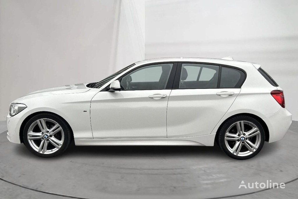 Prodaje se BMW 1-serien hečbek na aukciji