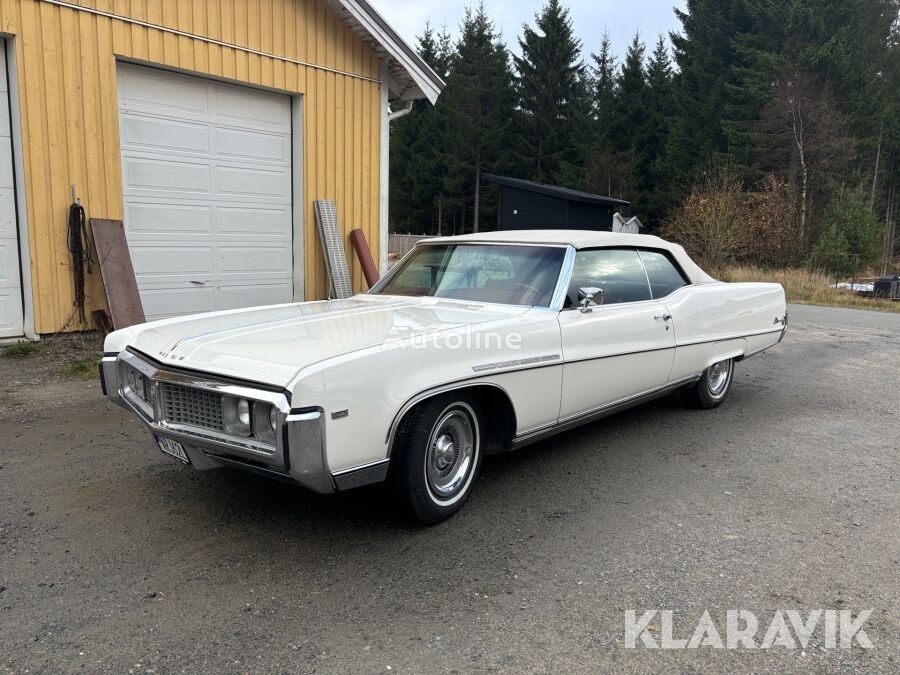 Prodaje se Buick Electra 225 sedan na aukciji