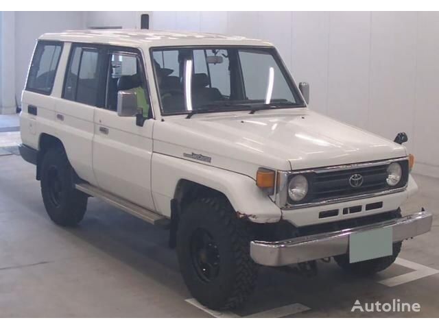 Toyota LAND CRUISER 70 terenac