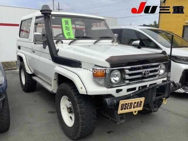 Toyota LAND CRUISER 70 terenac