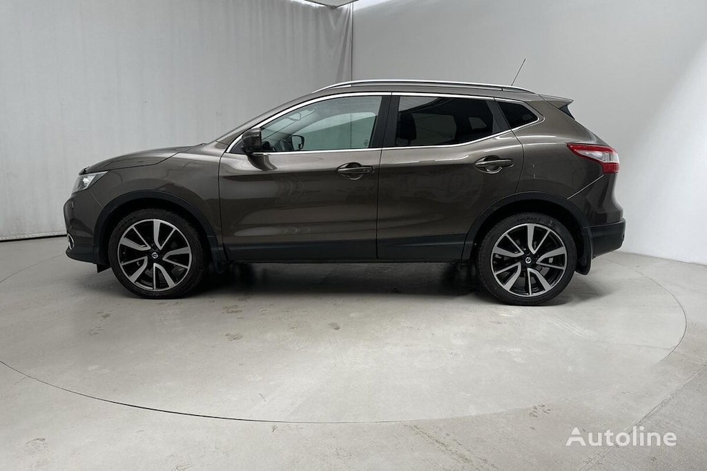 Prodaje se Nissan Qashqai krosover na aukciji