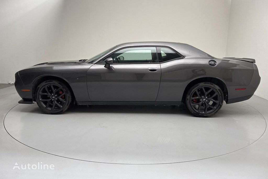 Prodaje se Dodge Challenger kupe na aukciji