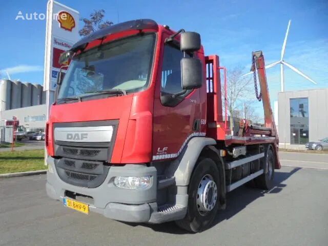 DAF LF 320 kamion autopodizač kontejnera