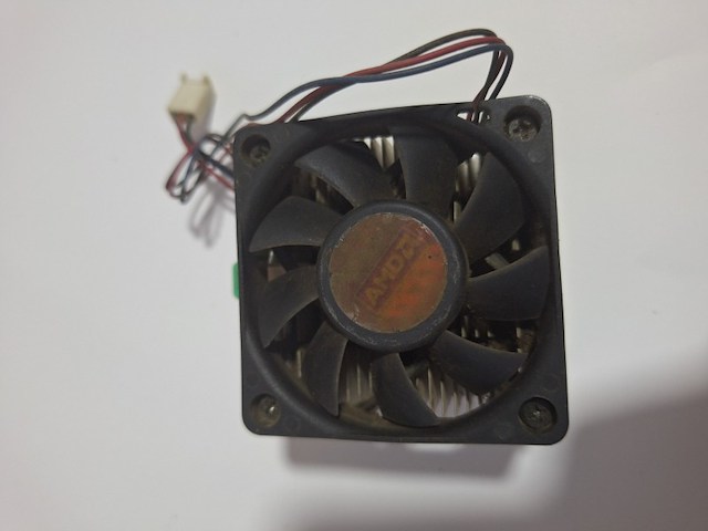 AMD kuler, ventilator sa hladnjakom. 60mm 3pin Ispravan