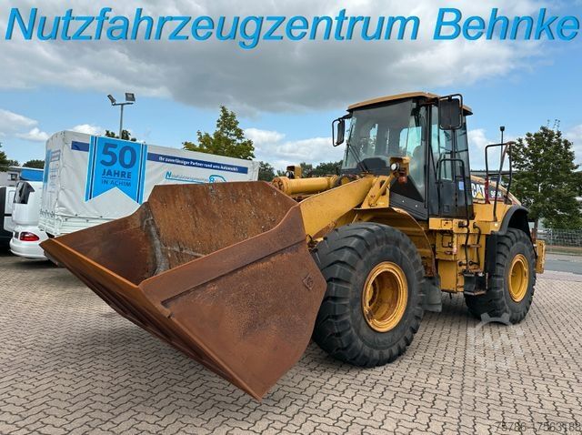 Utovarivač točkova
CATERPILLAR Radlader 962H/ AC/ 9.300 Bh/ Scheckheft CAT