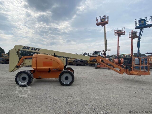 Teleskopska platforma
JLG 600AJ