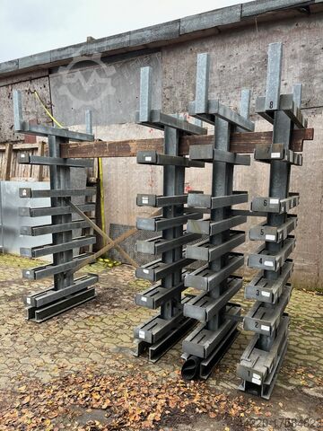 Cantilever rack