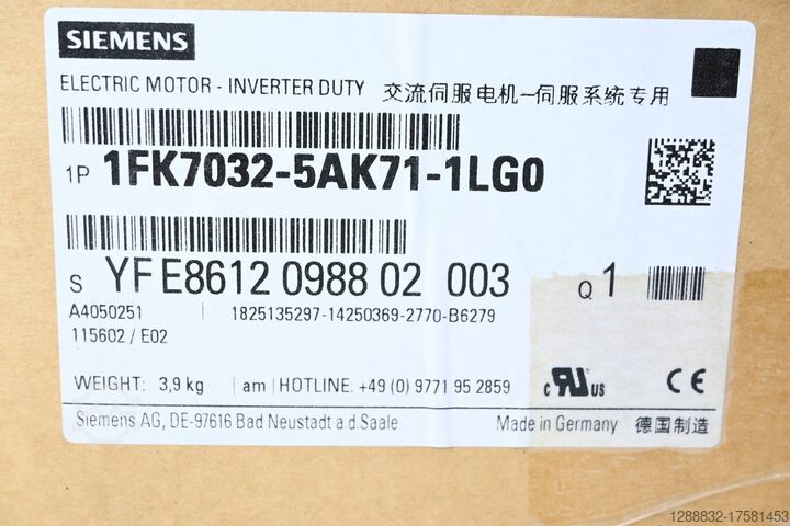 Servomotor
Siemens 1FK7032-5AK71-1LG0